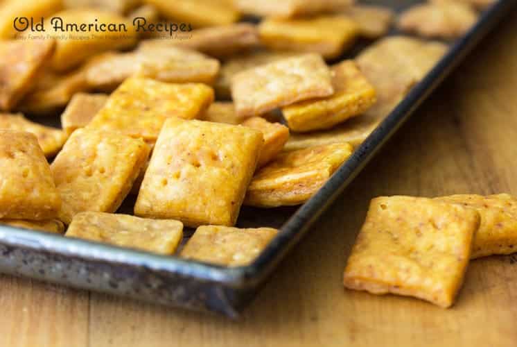 Cheese Crackers - Old American Recipes