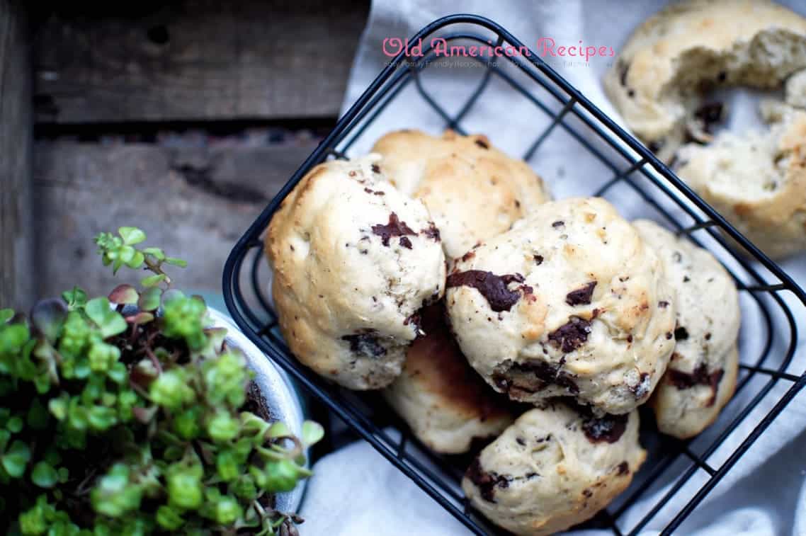 Chocolate Buns - Old American Recipes