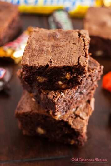 Ultimate Candy Bar Brownies - Old American Recipes