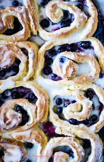 Blueberry Lemon Rolls - Old American Recipes
